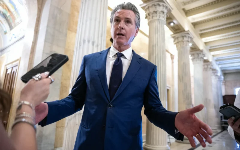 Newsom besteuert Trumps Anti-Waffenisierungsfonds voll